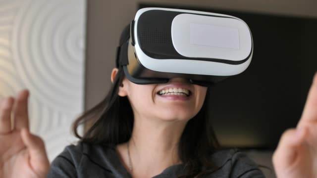 Can I Use VR Without Glasses Complete Guide 2023 